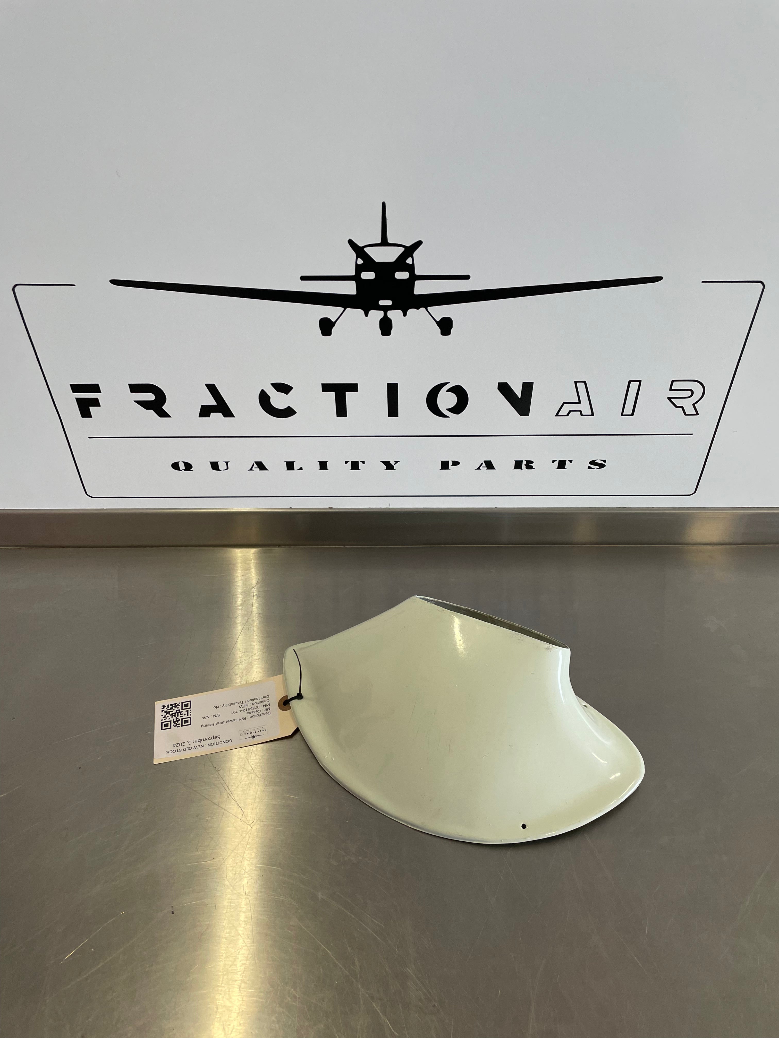 0723612-4-791 Cessna R/H Lower Strut Fairing - FractionAIR Parts
