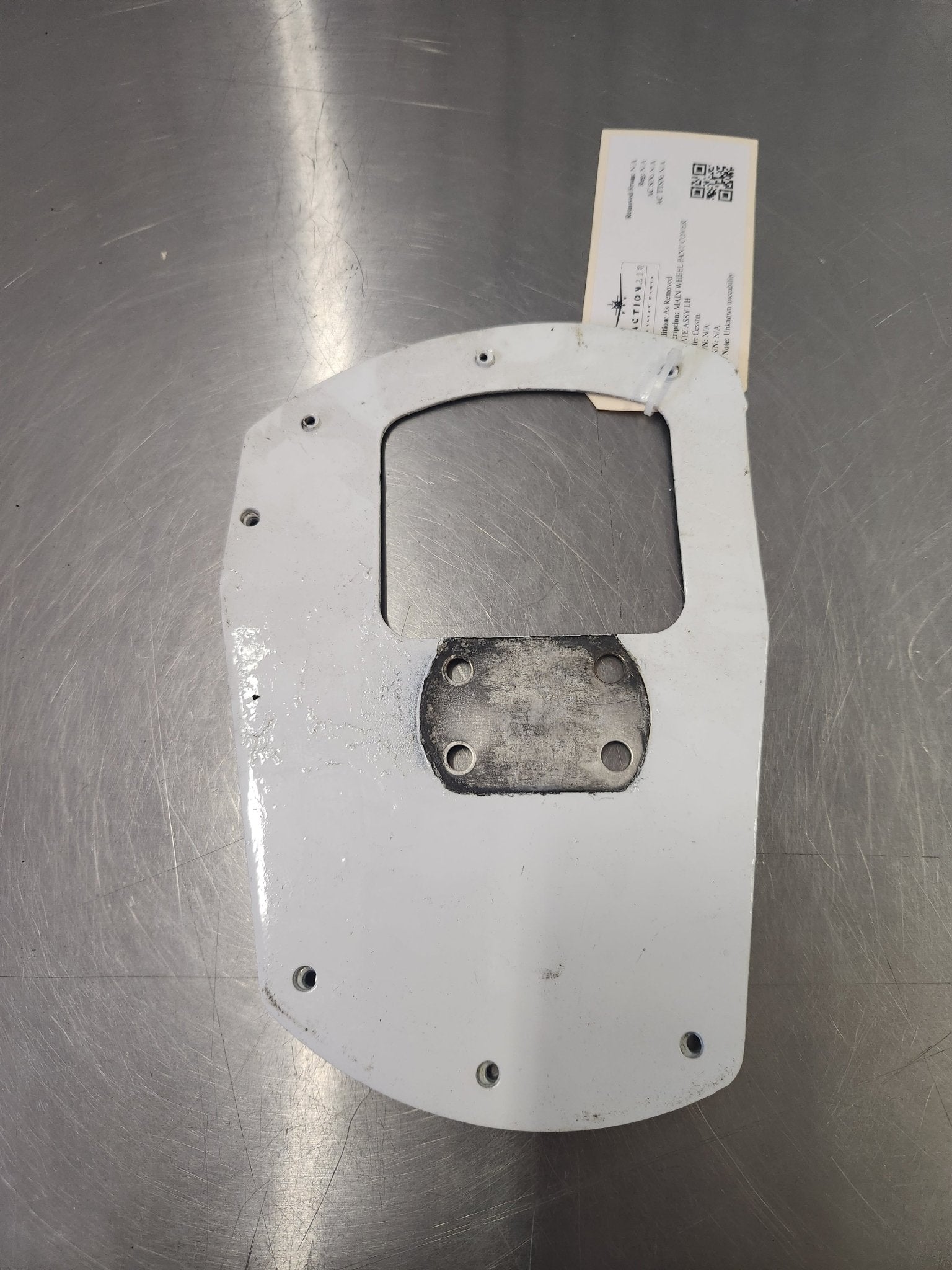 Cessna MAIN WHEEL PANT COVER PLATE ASSY LH - FractionAIR Parts