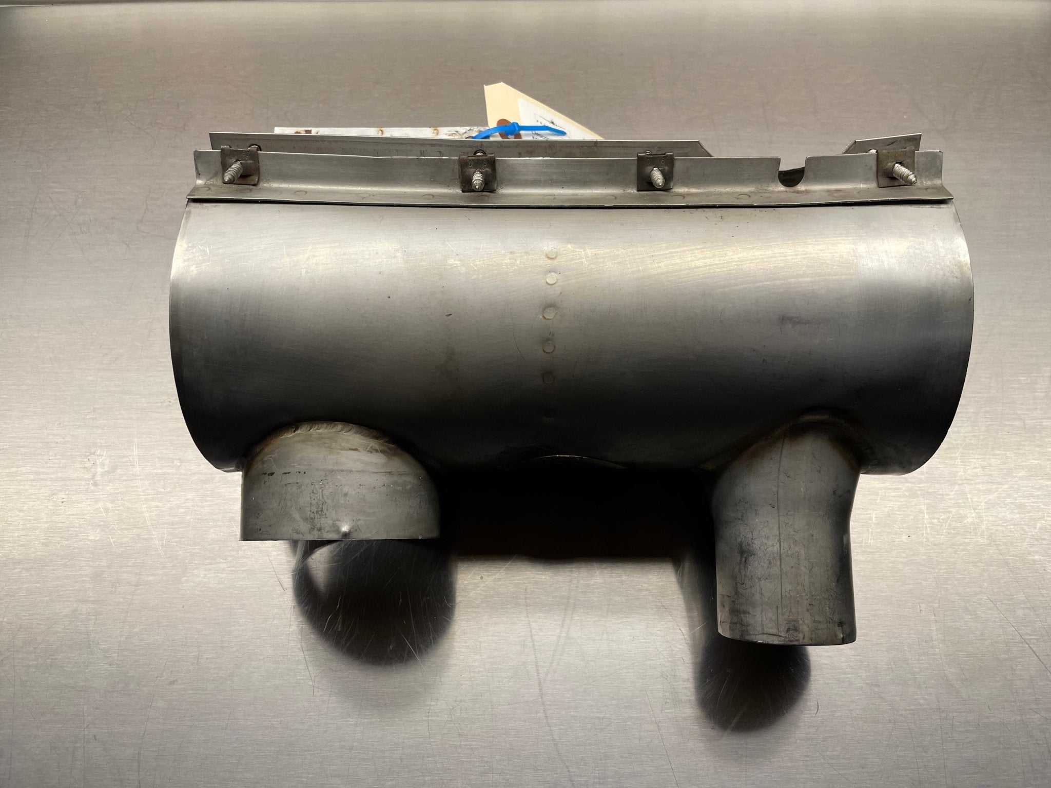 Left exhaust ''heater'' shroud 0450400-23 - FractionAIR Parts