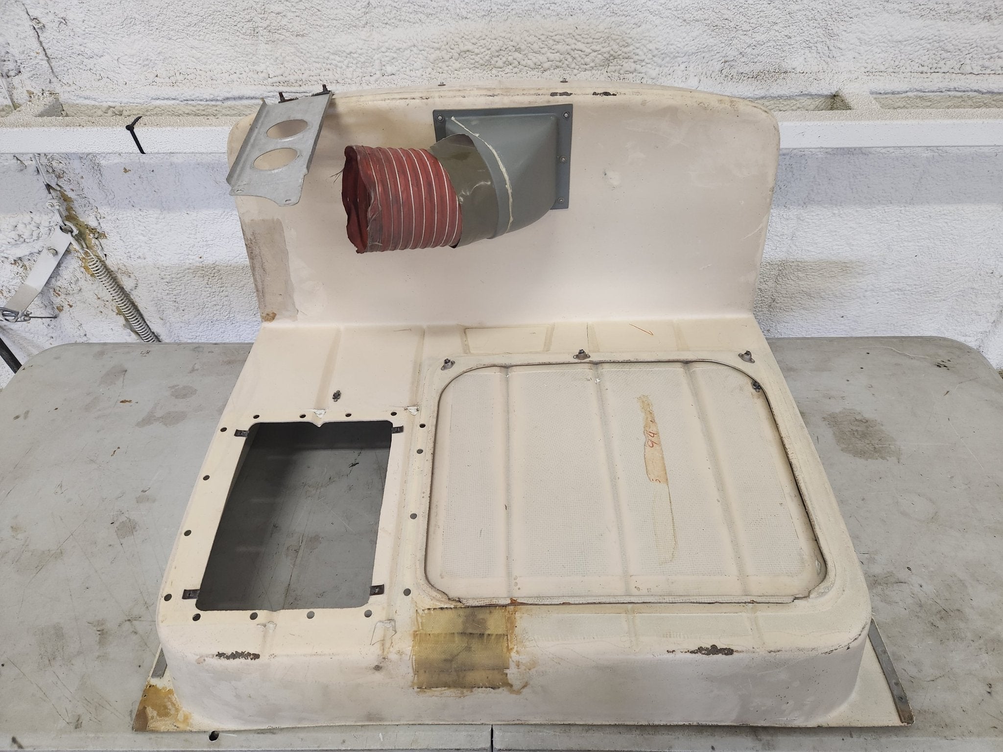 Piper PA-28 Rear Cabin Bulkhead Hat Rack - FractionAIR Parts